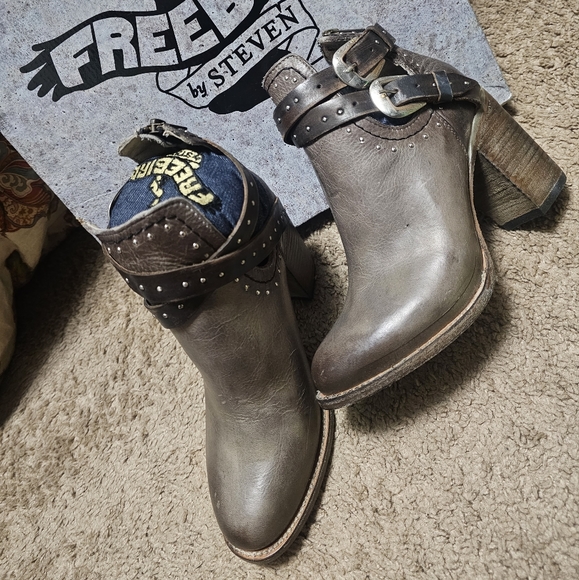 Freebird by Steven | Shoes | Freebird By Steven Lion Rainbow Boots Strappy Booties Stacked Heel ...